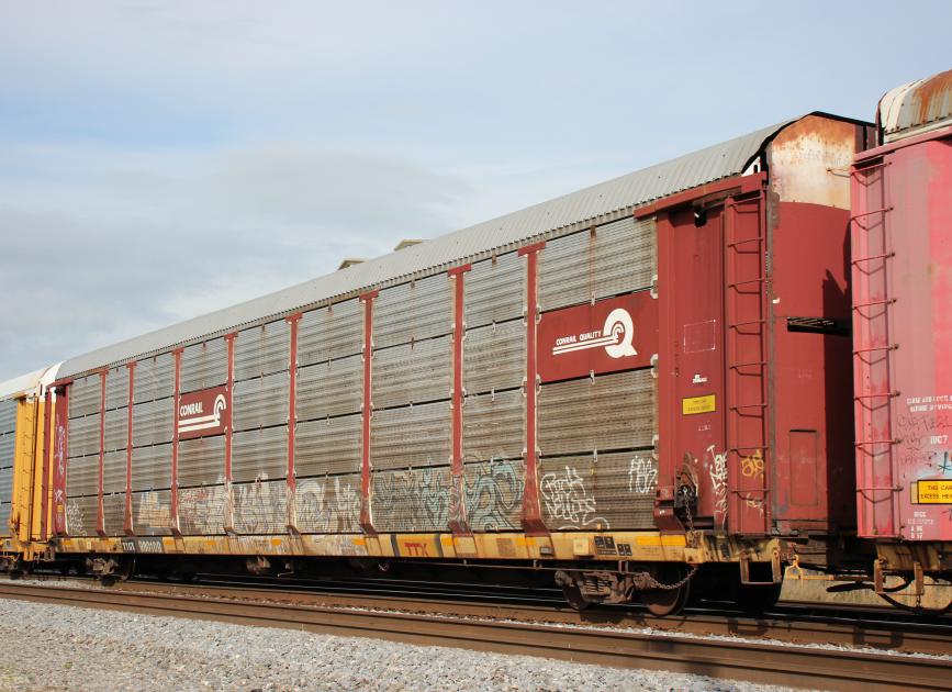 TTGX 980109-Rack class ML2L | Conrail Photo Archive